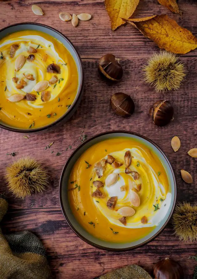 Velouté de potimarron et châtaignes - Les petits secrets de Lolo ...